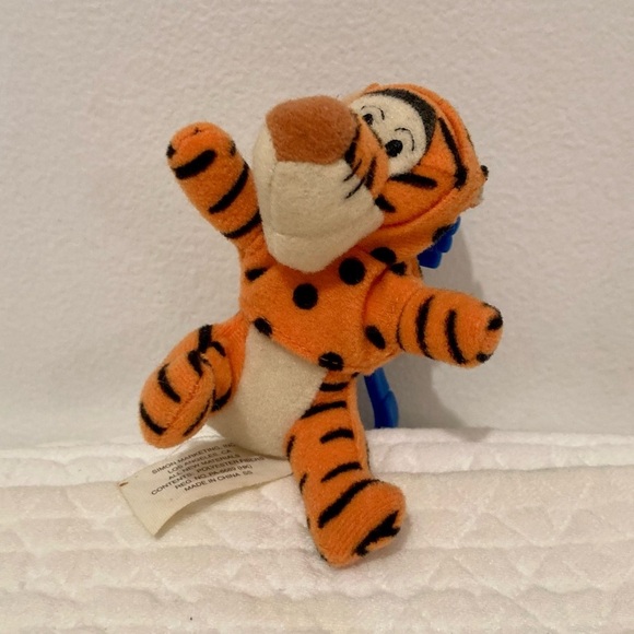Disney | Toys | Disney The Tigger Movie Mcdonalds Stuffed Keychain ...